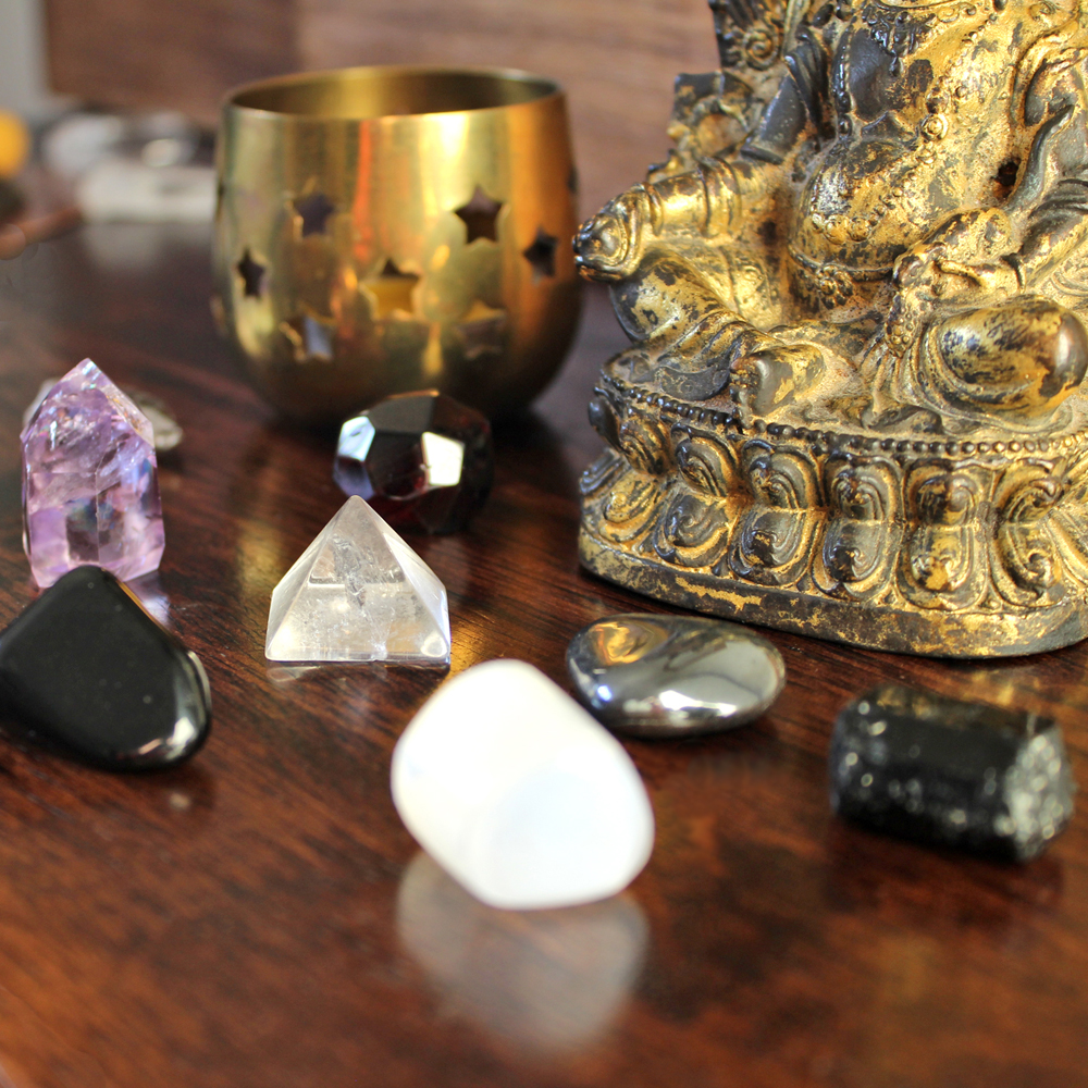 Protection Crystal Combinations - 5 Powerful crystal pairs & trios ...